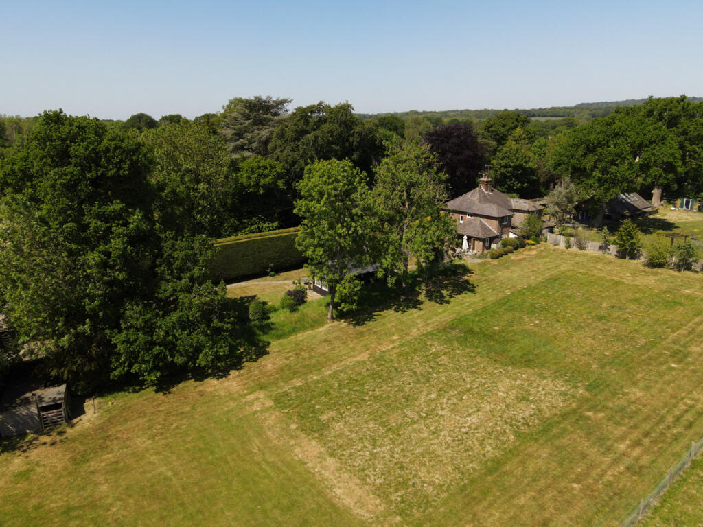 4 bedroom semi-detached house for sale in Tilburstow Hill Road ...