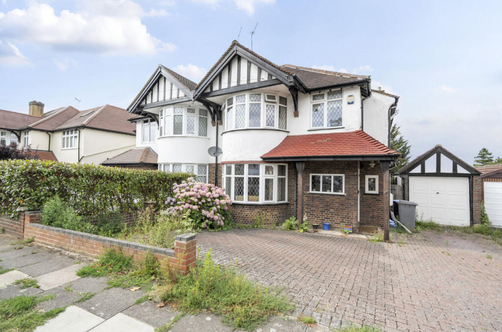 3 bedroom semi-detached house for sale in Ebrington Road, Harrow, HA3