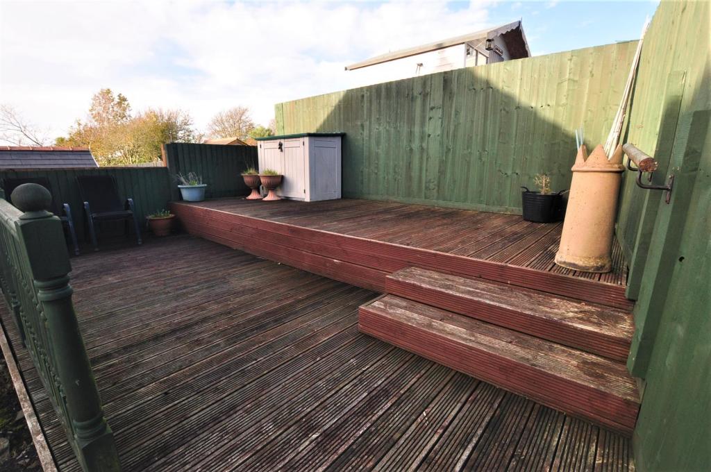 3 bedroom semi-detached house for sale in Elgin Road, Pwll, Llanelli, SA15