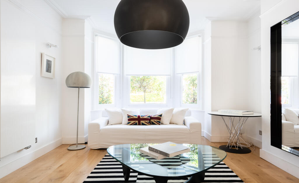 4 bedroom house for sale in North Kensington, W10