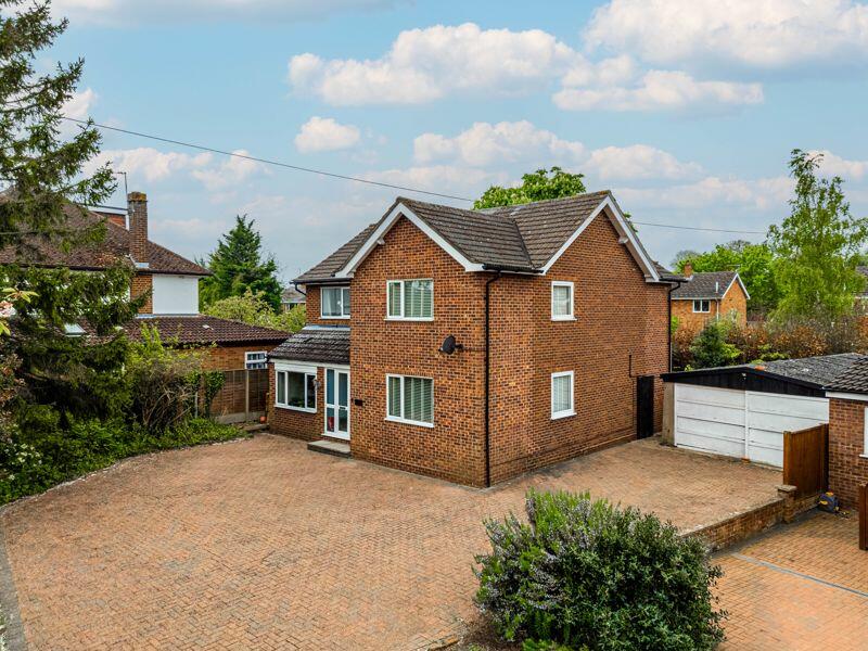 4 Bedroom Detached House For Sale In Northampton Road Bromham Mk43