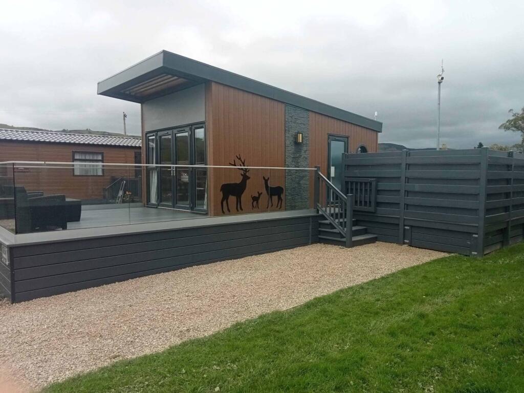 1 bedroom lodge for sale in Caersws, Newtown, SY17 5SE, SY17