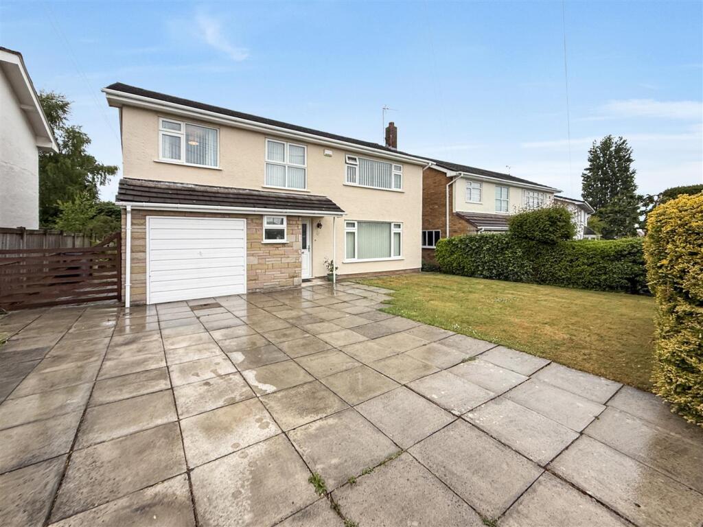4 bedroom detached house for sale in Broadmead, Heswall, Wirral, CH60