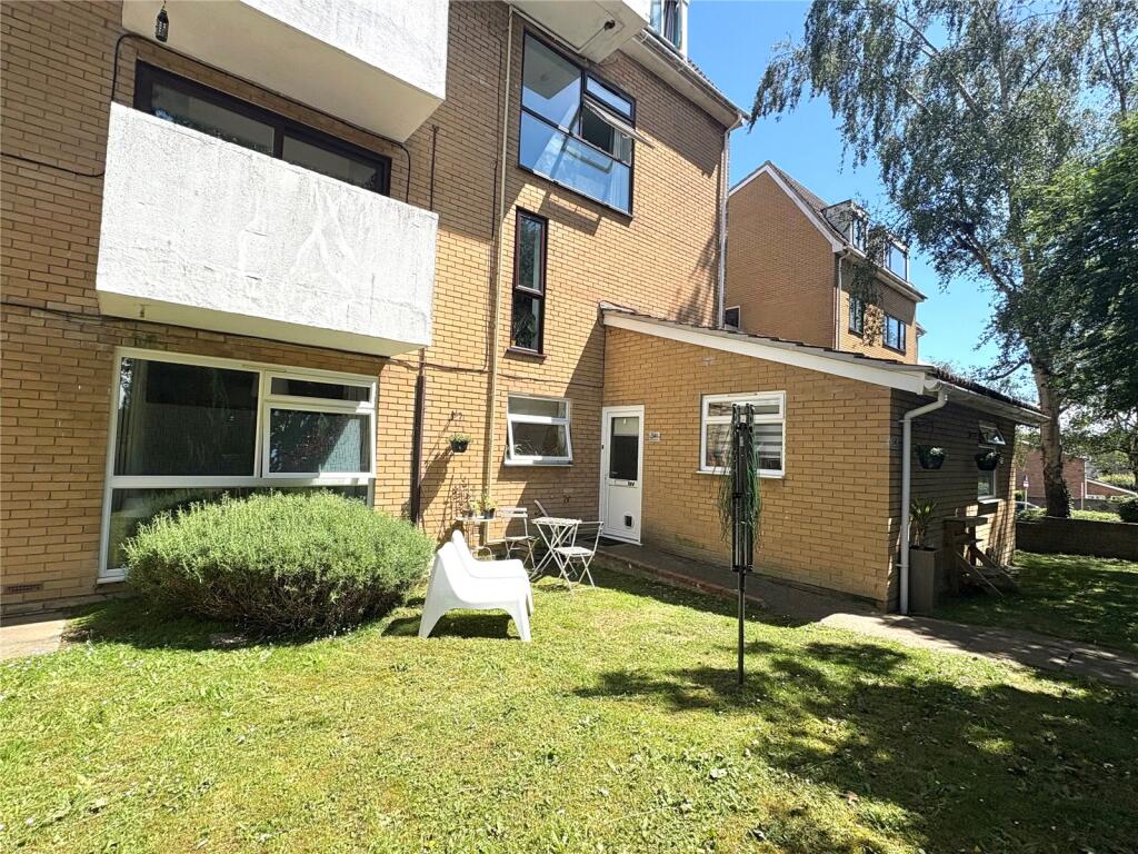 3 bedroom apartment for sale in Frogmore, Fareham, Hampshire, PO14