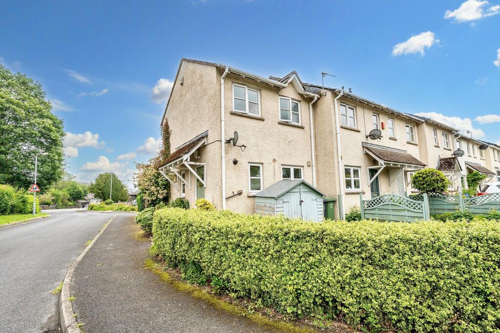 2 bedroom end of terrace house for sale in 1 St. Oswalds View, LA9