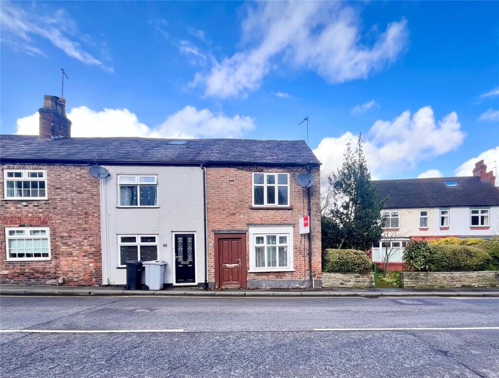 2 bedroom end of terrace house for sale in Park Lane, Macclesfield ...