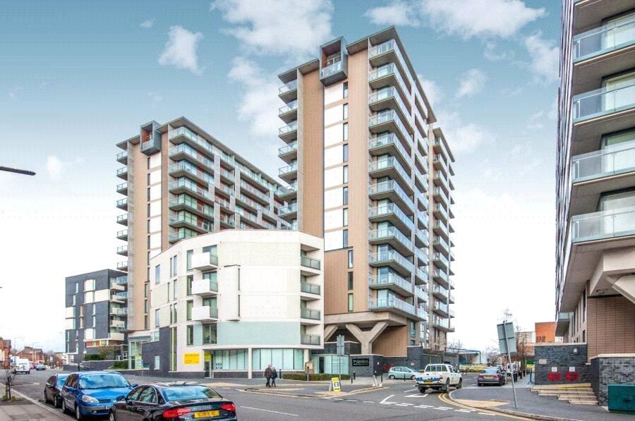 2 bedroom flat for sale in Spectrum, Block 1, Blackfriars Road, Salford ...