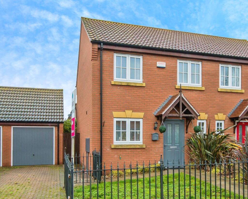 3 Bedroom Semi Detached House For Sale In Kings Manor Coningsby