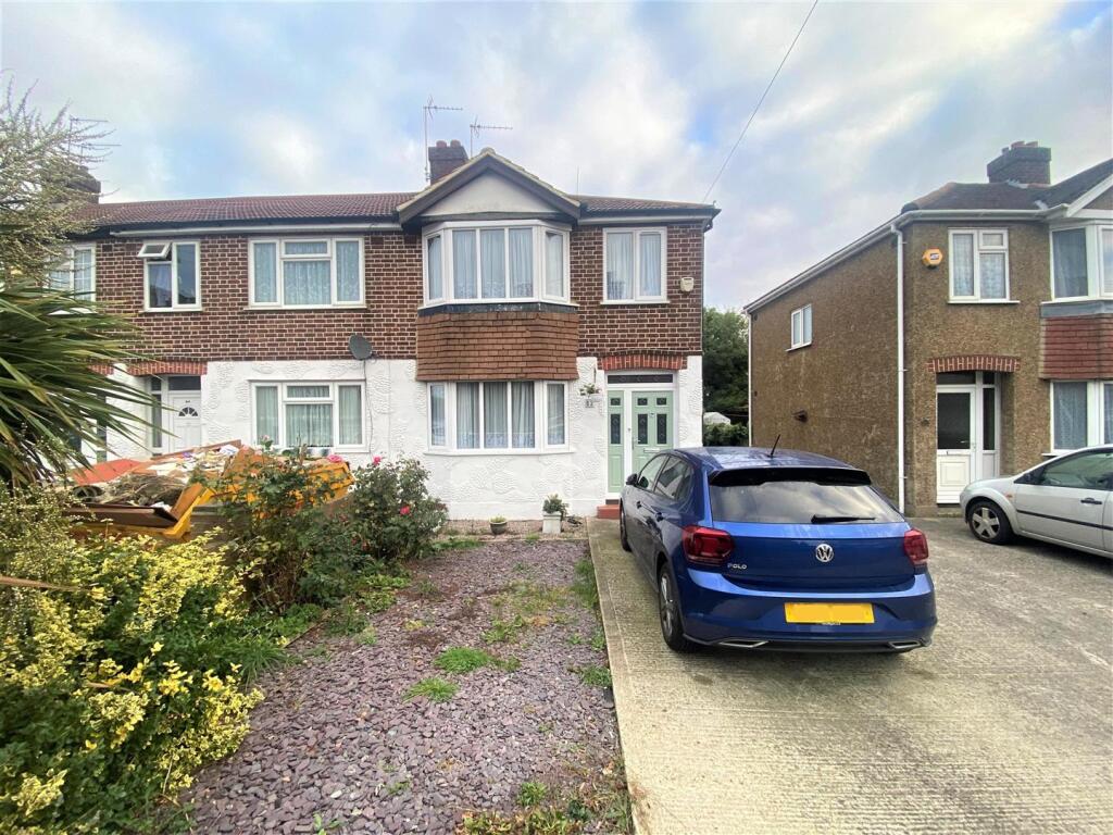 3 bedroom end of terrace house for sale in Botwell Lane, Hayes, UB3 2AE ...