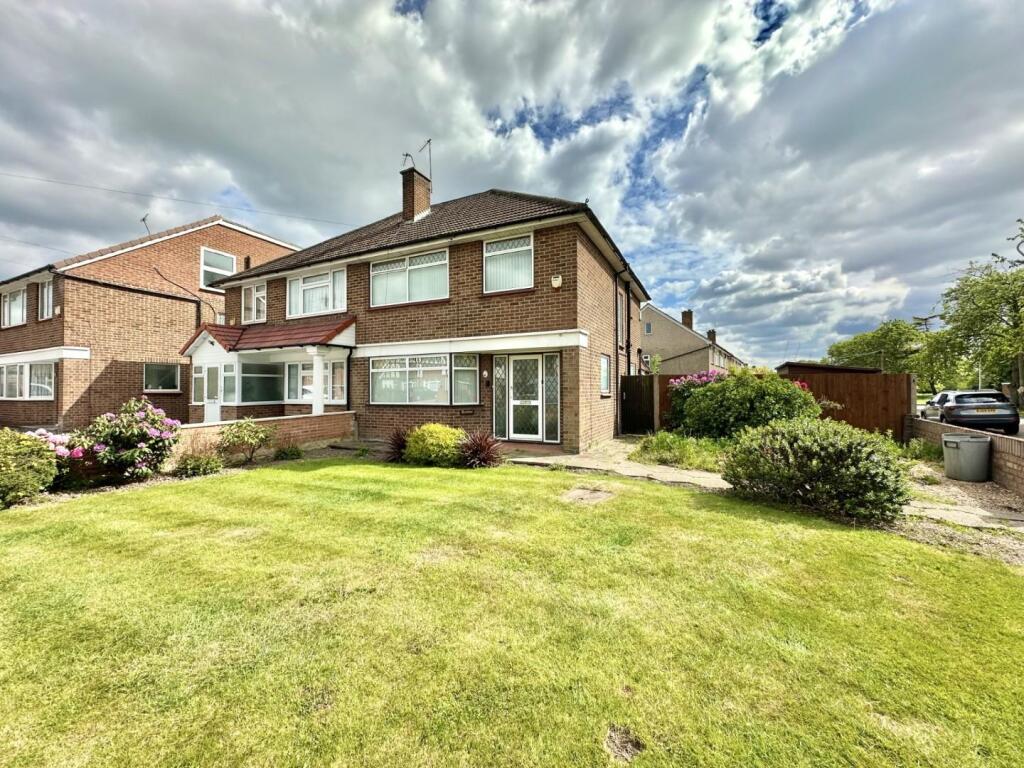 3 bedroom house for sale in Compton Road, Hayes, UB3 2AY, UB3