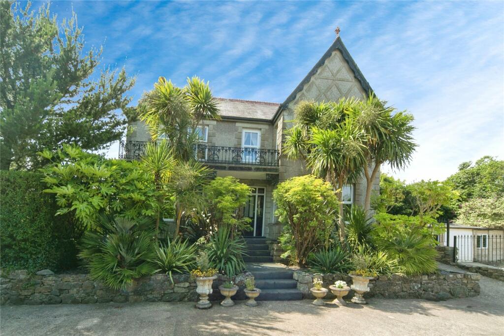 7 bedroom detached house for sale in Llanbedrog, Gwynedd, LL53