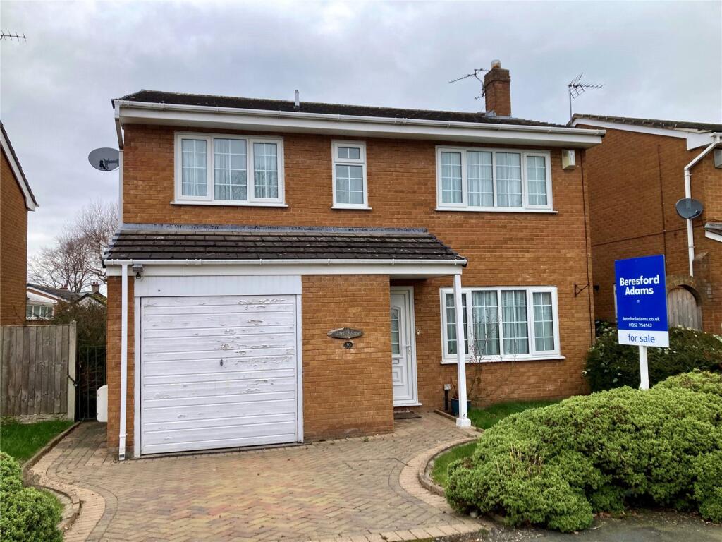 4 bedroom detached house for sale in Ffordd Las, Sychdyn, Mold ...