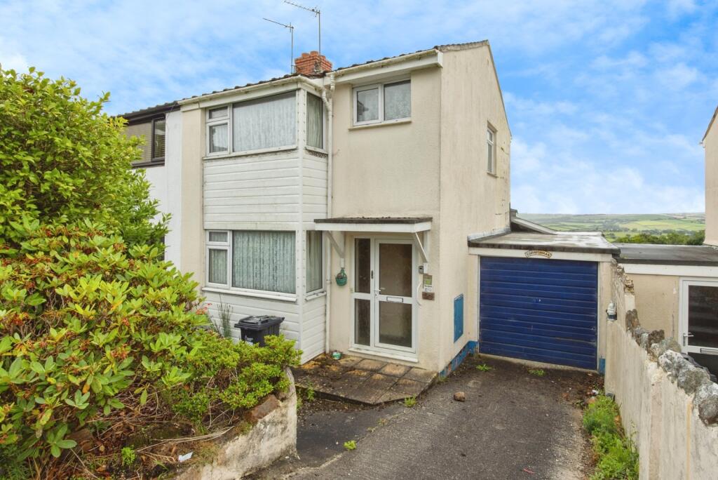 3 bedroom semi-detached house for sale in Roman Drive, Bodmin, Cornwall ...