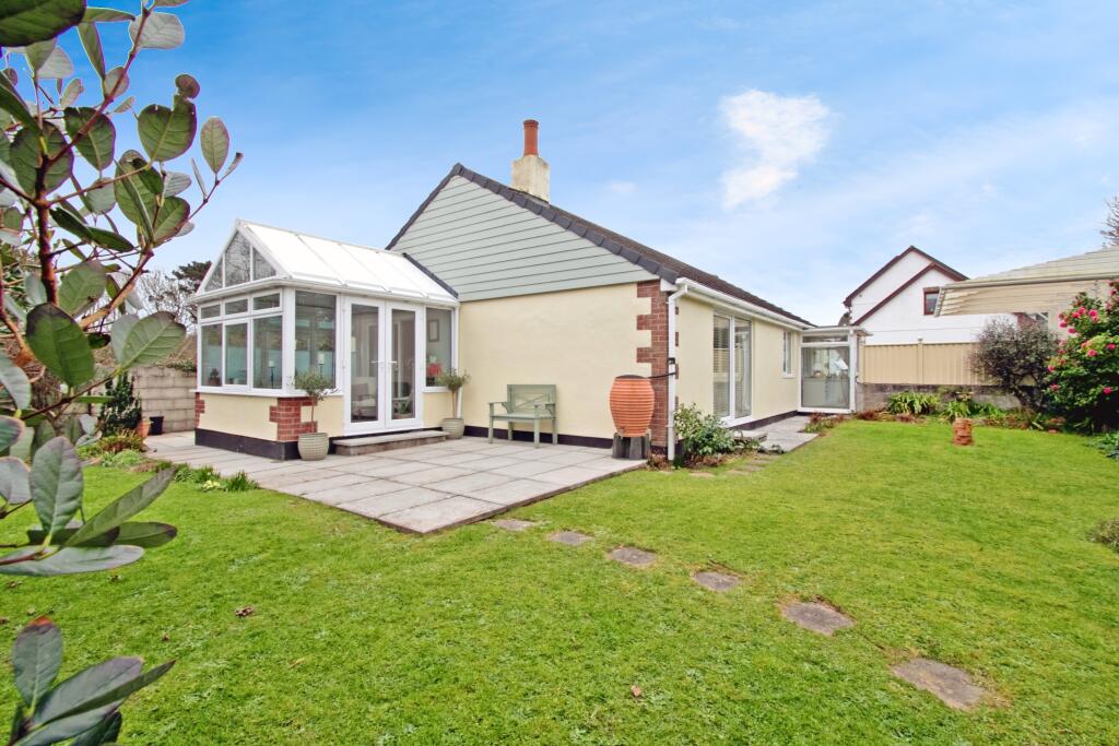 3 bedroom bungalow for sale in Goonbell, St. Agnes, Cornwall, TR5