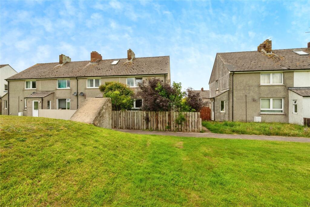 2 bedroom end of terrace house for sale in Lancaster Crescent, St. Eval ...
