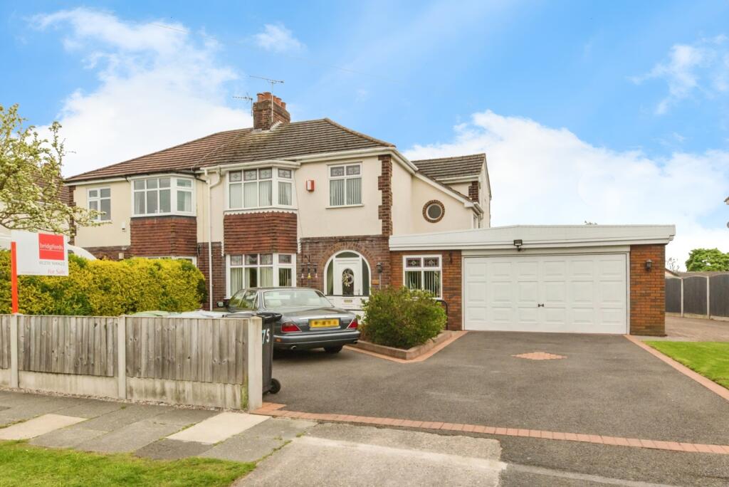 4 bedroom semi-detached house for sale in Woodside Avenue, Crewe ...