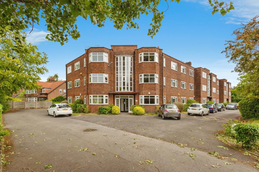 2 bedroom flat for sale in Wilmslow Road, Manchester, Greater ...