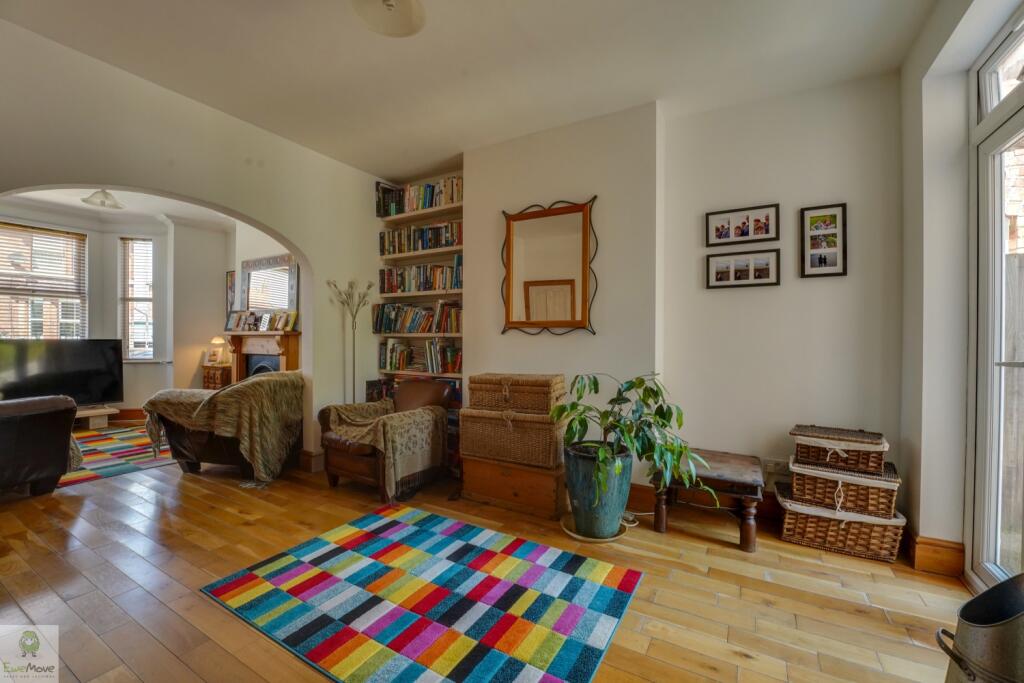 3 bedroom terraced house for sale in Tithe Barn Road, Stafford ...