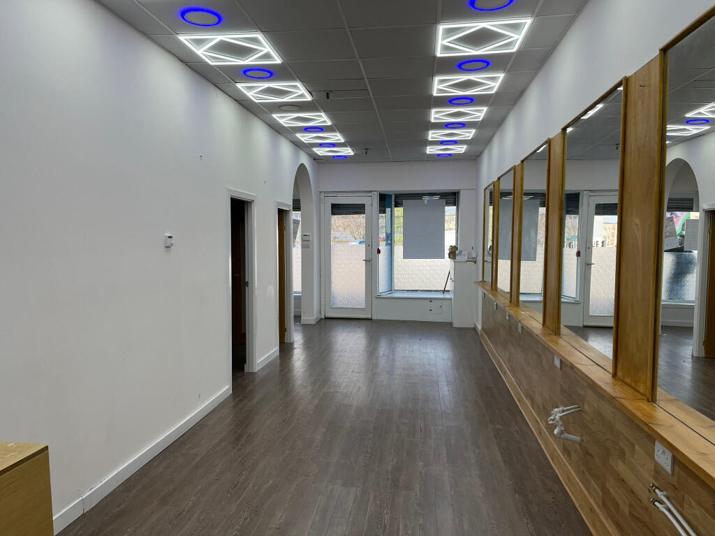 Shop to lease in Possil Road, Glasgow, G4