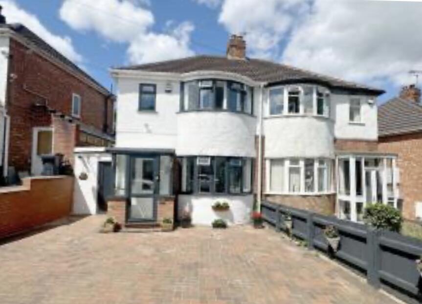 3 bedroom semi-detached house for sale in Marsham Road, Birmingham, B14