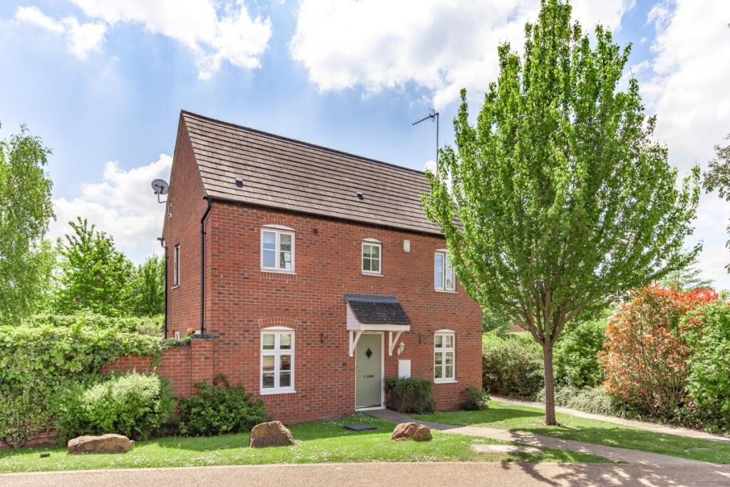 3 bedroom semi-detached house for sale in Lord Grandison Way, Banbury, OX16