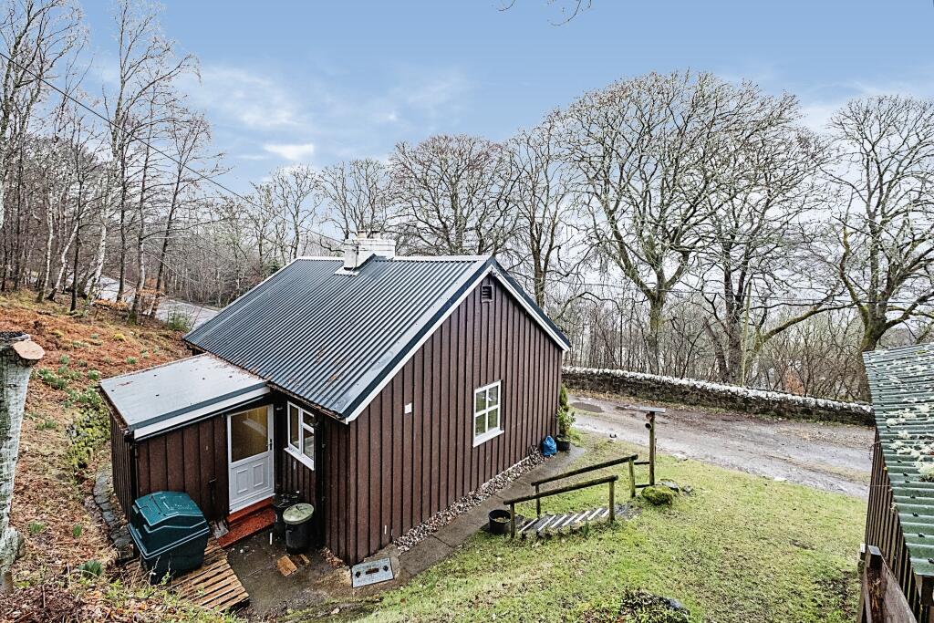 2 bedroom detached bungalow for sale in Invermoriston, Inverness, IV63