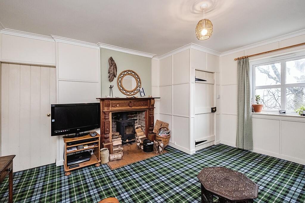 2 bedroom detached bungalow for sale in Invermoriston, Inverness, IV63