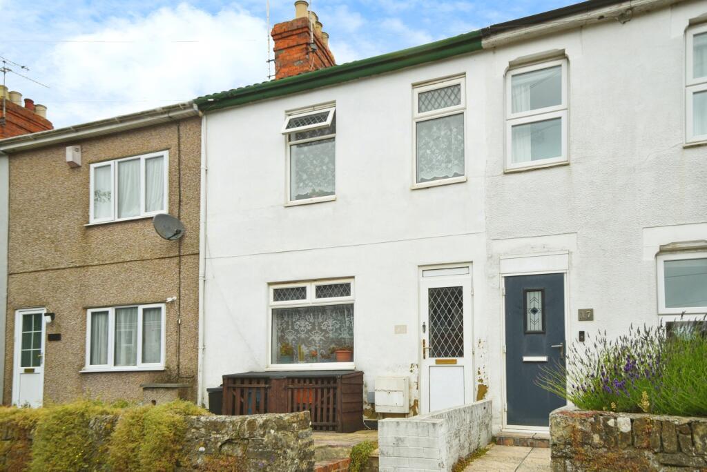 2 Bedroom Terraced House For Sale In Green Road Upper Stratton