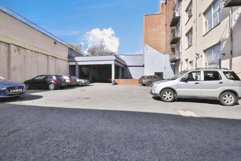 2 bedroom flat for sale in Durham Road, Sunderland, SR2