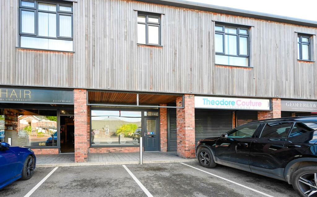 High street retail property to lease in Unit 4, Tarleton Courtyard ...