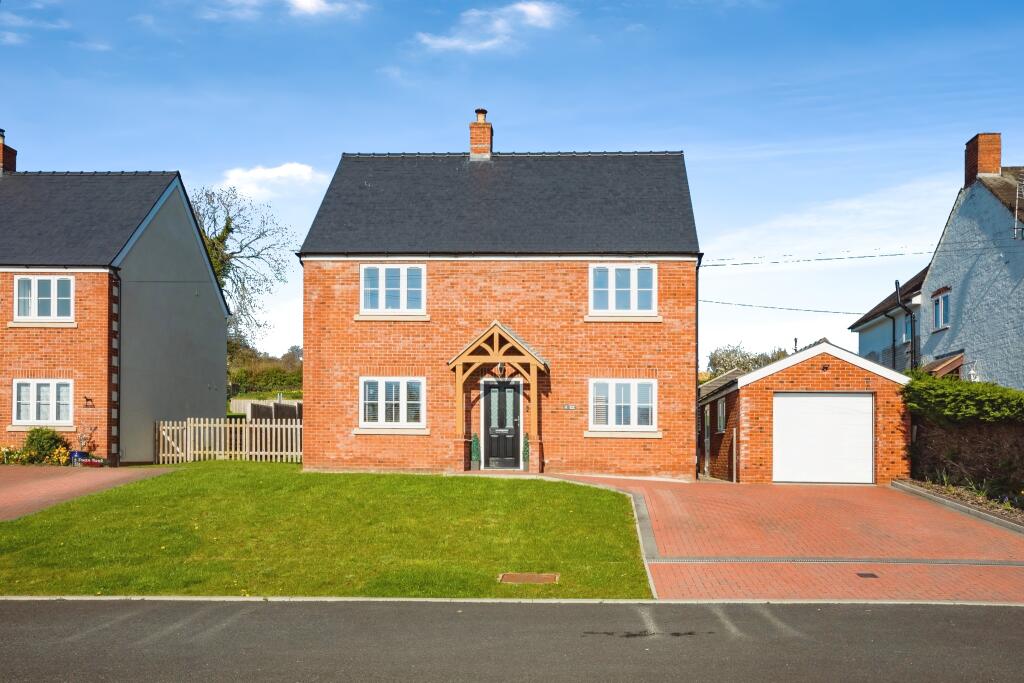 4 bedroom detached house for sale in Swan Bank, Pool Quay, Welshpool, SY21