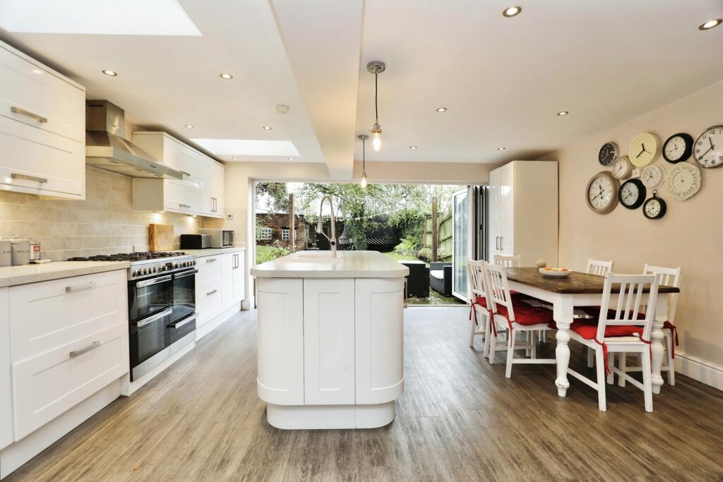 3 bedroom end of terrace house for sale in Highfield Square, Liverpool, L13