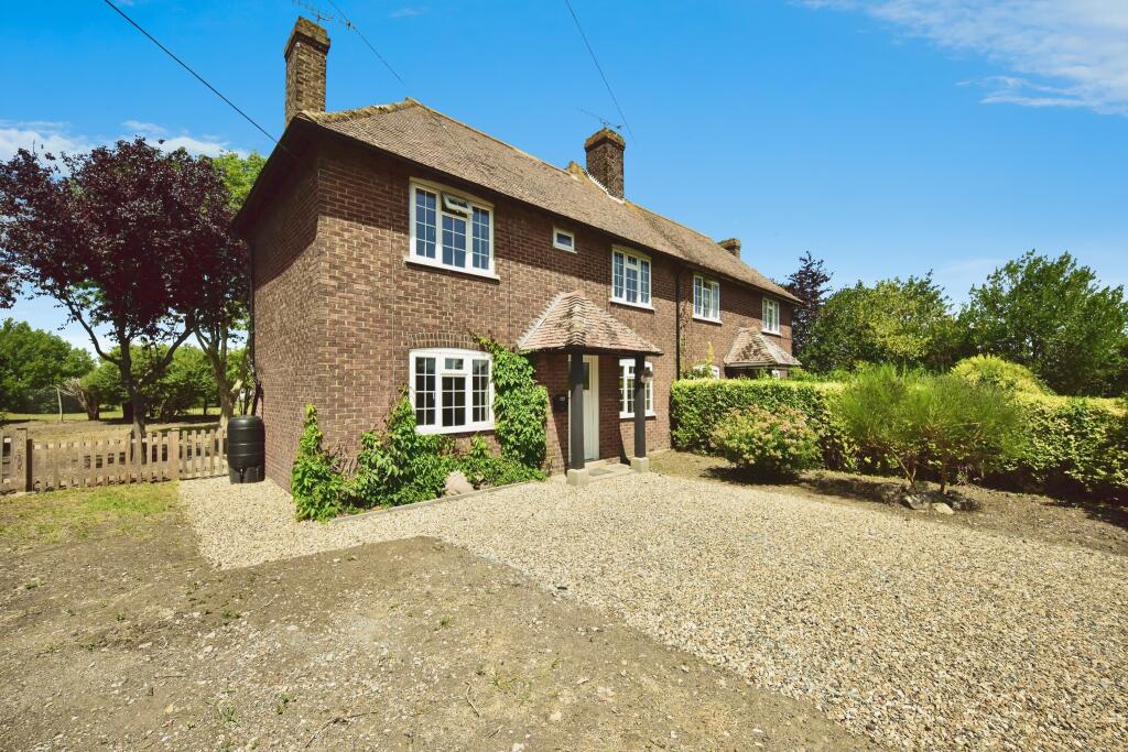 3 bedroom semi-detached house for sale in Main Road, Cooling, Rochester ...