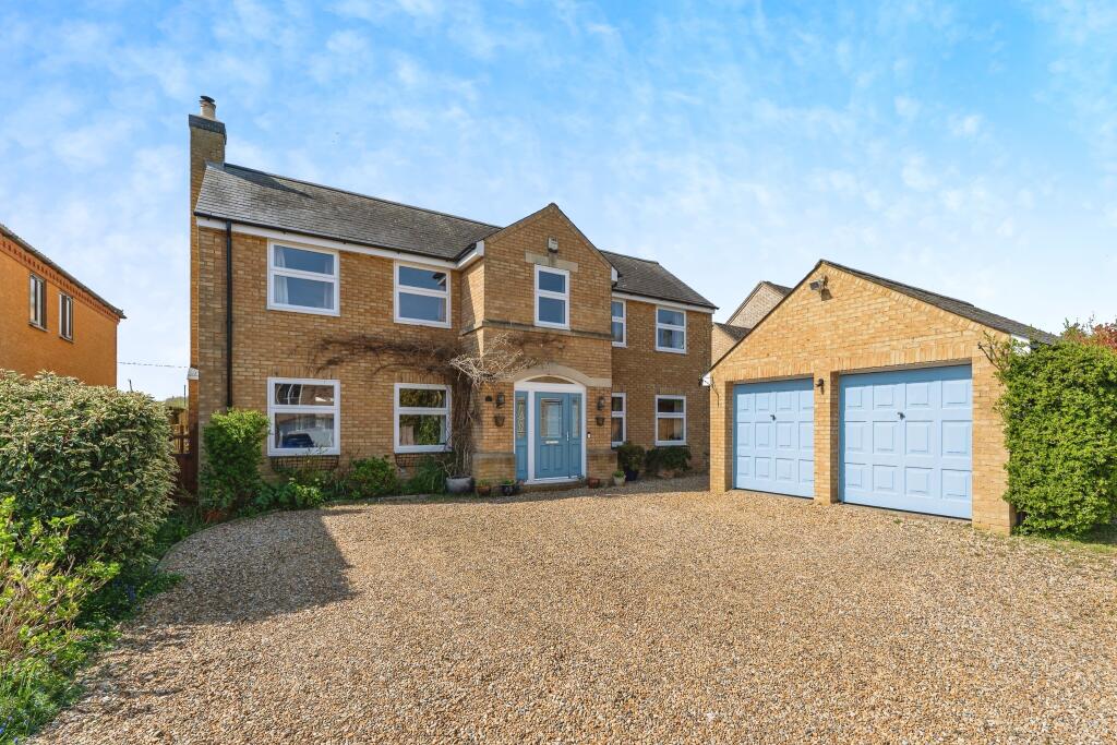 5 bedroom detached house for sale in Lode Way, Haddenham, Ely, CB6