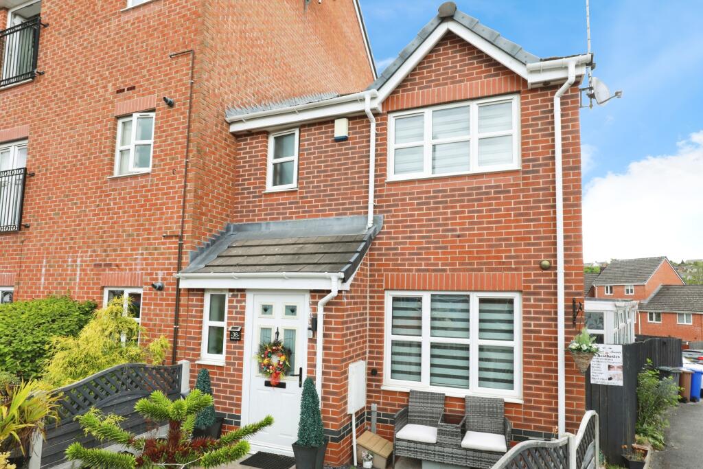 3 bedroom semi-detached house for sale in Blithfield Way, Norton ...