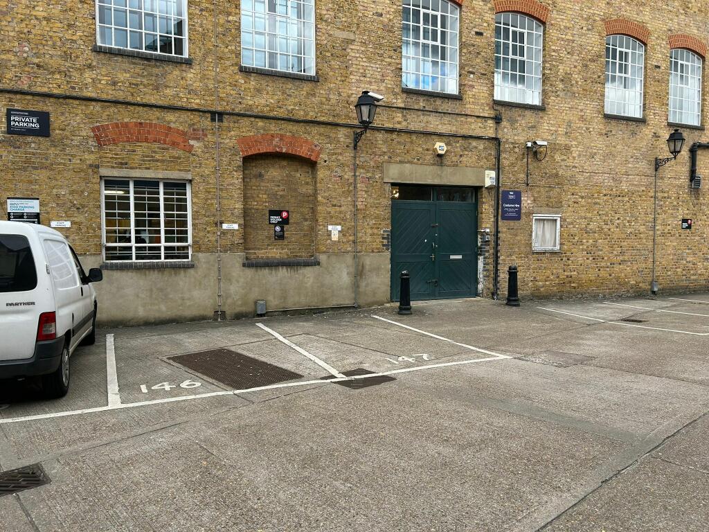 Light industrial facility to lease in Chichester House, 1-3 Brixton ...