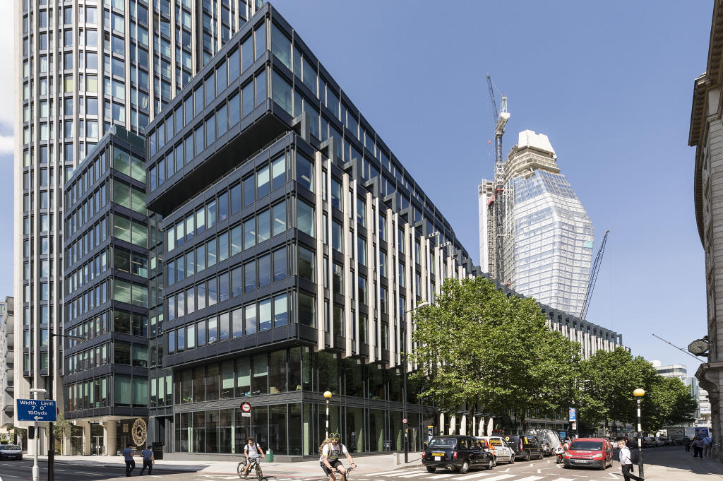 High street retail property to lease in South Bank Central, Stamford ...