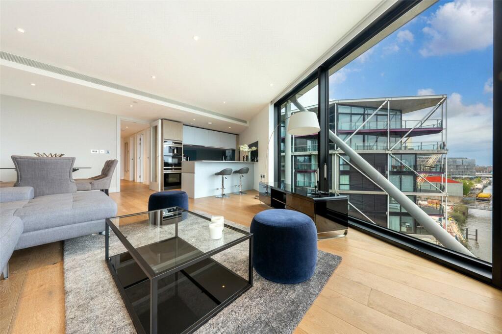3 bedroom apartment for sale in Riverlight Quay, Nine Elms, London, SW11