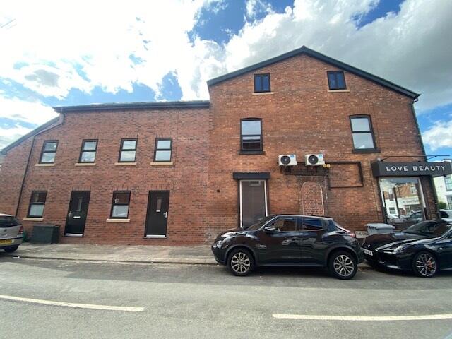 Commercial property to lease in Marsland Road, Sale, Greater Manchester ...