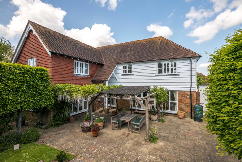 4 bedroom detached house for sale in South Farm Close, Rodmell, BN7