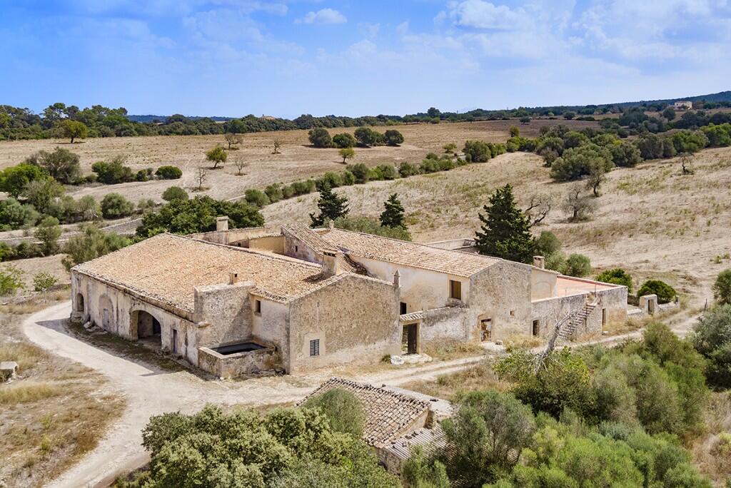 10 bedroom country house for sale in Balearic Islands, Mallorca ...