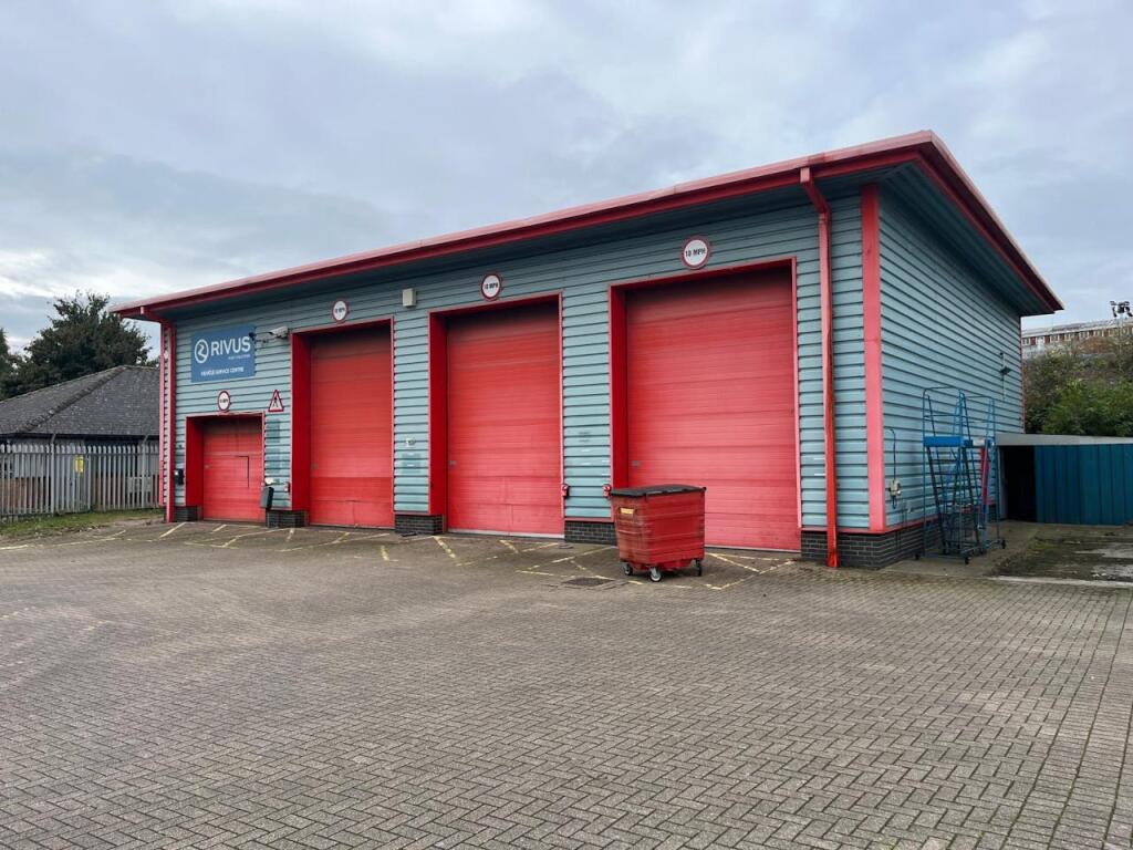 Warehouse to lease in BT Fleet Garage, Lime Kiln Way, Lincoln, LN2 4DL, LN2