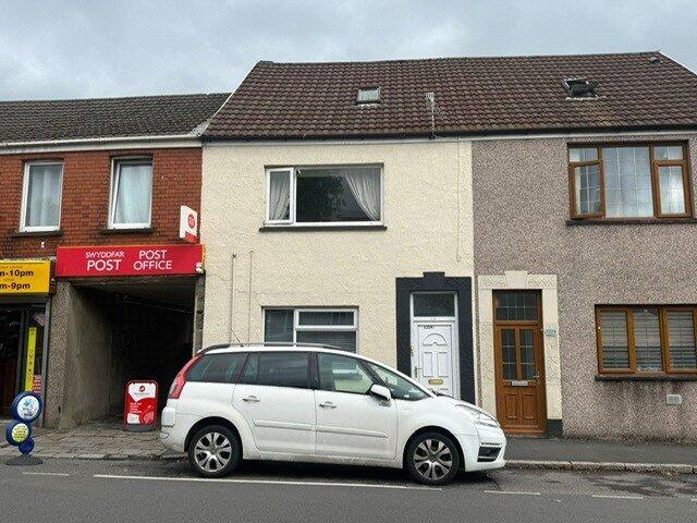 2 bedroom terraced house for sale in Neath Road, Plasmarl, Swansea, SA6