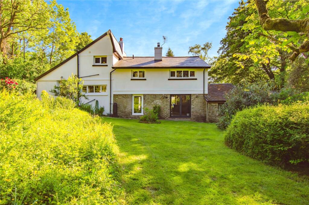 4 bedroom detached house for sale in Cribyn, Lampeter, Ceredigion, SA48