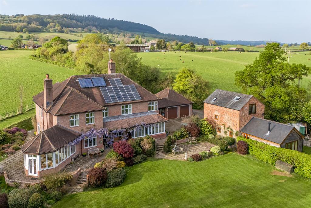 8 bedroom country house for sale in Stockton Mill, Marton, Welshpool ...