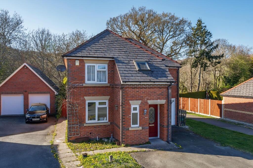 4 bedroom house for sale in Dol Y Felin, Abermule, Montgomery, SY15