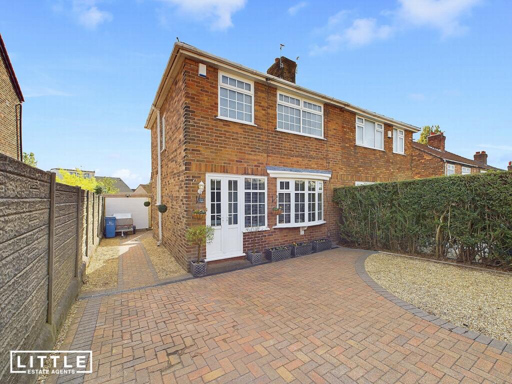 3 Bedroom Semi Detached House For Sale In Cross Lane Whiston L35