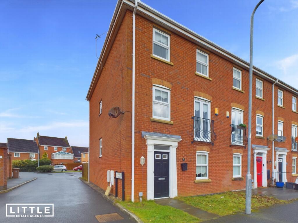 4 bedroom town house for sale in Salhouse Gardens, St. Helens, WA9