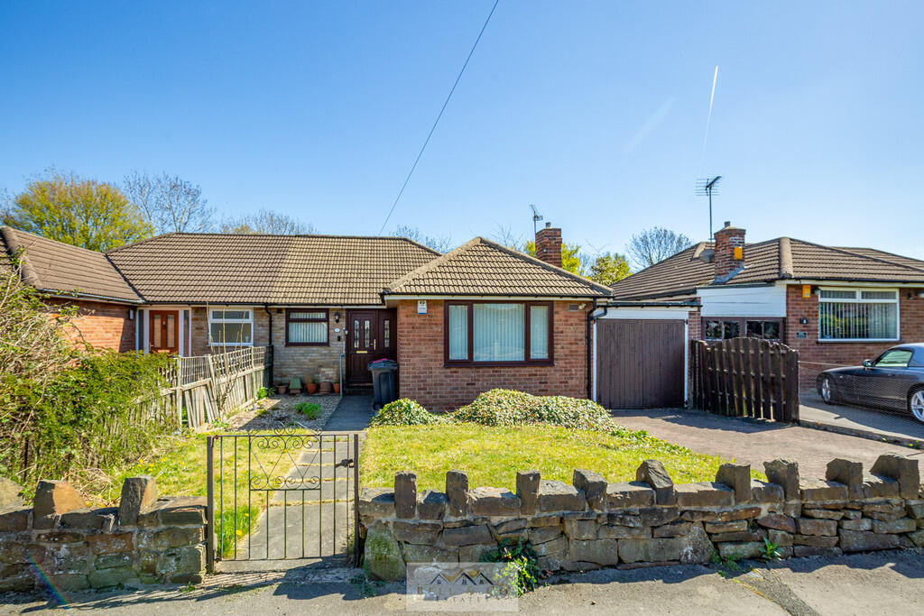 3 bedroom semi-detached bungalow for sale in Cherry Tree Road, Wales ...