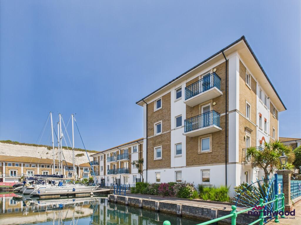 2 bedroom flat for rent in Victory Mews, Brighton Marina, Brighton and ...
